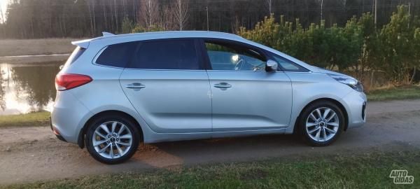 Pelēks Kia Carens 2017 Tauragė, ar dzinēja tilpumu 1.70 L un nobraukumu 166 tūkst. km par 7600 €, foto 10 vietnē AUTOMOTO.COM.LV