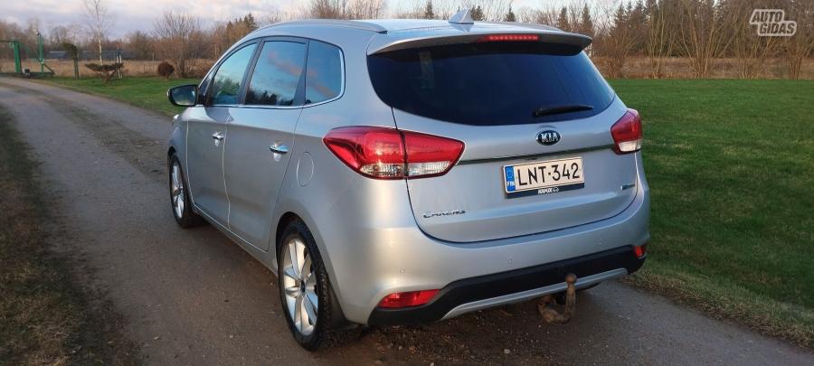 Pelēks Kia Carens 2017 Tauragė, ar dzinēja tilpumu 1.70 L un nobraukumu 166 tūkst. km par 7600 €, foto 15 vietnē AUTOMOTO.COM.LV