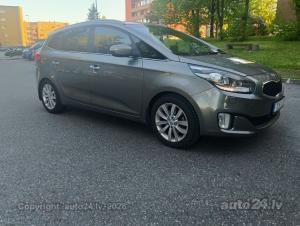 Pelēks Kia Carens 2014 Jehvi, ar dzinēja tilpumu 1.70 L un nobraukumu 328 tūkst. km par 4490 €, foto 5 vietnē AUTOMOTO.COM.LV