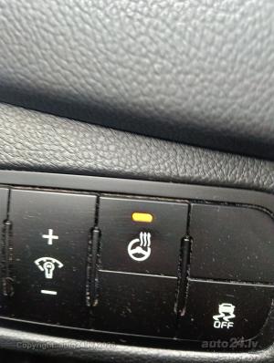 Pelēks Kia Carens 2014 Jehvi, ar dzinēja tilpumu 1.70 L un nobraukumu 328 tūkst. km par 4490 €, foto 31 vietnē AUTOMOTO.COM.LV