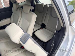 Pelēks Kia Carens 2014 Veru, ar dzinēja tilpumu 1.70 L un nobraukumu 258 tūkst. km par 4390 €, foto 10 vietnē AUTOMOTO.COM.LV