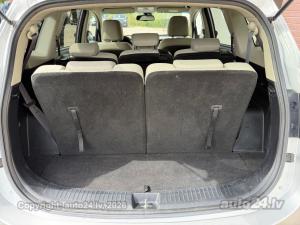 Pelēks Kia Carens 2014 Veru, ar dzinēja tilpumu 1.70 L un nobraukumu 258 tūkst. km par 4390 €, foto 13 vietnē AUTOMOTO.COM.LV