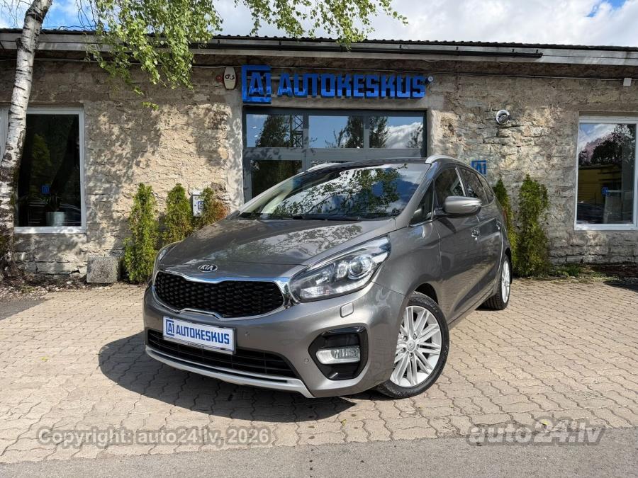 Серый Киа Каренс 2016 в Таллин, объемом двигателя 1.70 л и пробегом 130 тыс. км за 10990 €, фото 1 на AUTOMOTO.COM.LV