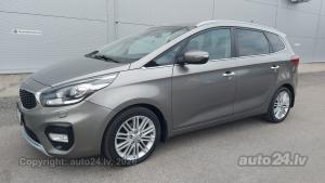 Grey Kia Carens 2017 in Tallinn, with an engine capacity of 1.70 L and mileage of 141 thousand km for 13200 €, photo  on AUTOMOTO.COM.LV