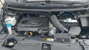 Grey Kia Carens 2017 in Tallinn, with an engine capacity of 1.70 L and mileage of 141 thousand km for 13200 €, photo 11 on AUTOMOTO.COM.LV