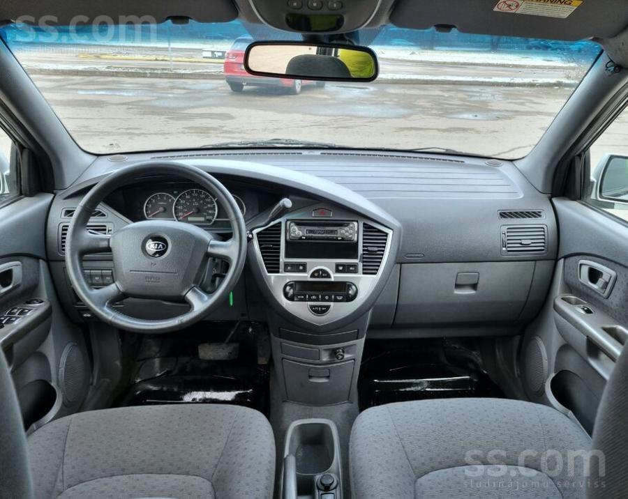 Киа Каренс 2004 в Рига, объемом двигателя 2.00 л и пробегом 174 тыс. км за 900 €, фото 6 на AUTOMOTO.COM.LV