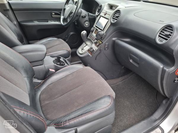 Kia Carens 2007 in Silute, with an engine capacity of 2.00 L and mileage of 270 thousand km for 900 €, photo 6 on AUTOMOTO.COM.LV