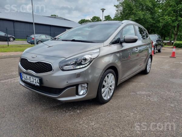Kia Carens 2014 Ogre, ar dzinēja tilpumu 1.70 L un nobraukumu 238 tūkst. km par 6970 €, foto 1 vietnē AUTOMOTO.COM.LV