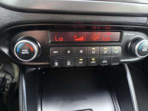 Kia Carens 2014 in Siauliai, with an engine capacity of 1.69 L and mileage of 258 thousand km for 4950 €, photo 14 on AUTOMOTO.COM.LV