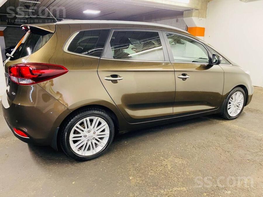 Kia Carens 2018 Rīga, ar dzinēja tilpumu 1.70 L un nobraukumu 120 tūkst. km par 10900 €, foto 1 vietnē AUTOMOTO.COM.LV