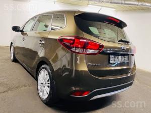Kia Carens 2018 Rīga, ar dzinēja tilpumu 1.70 L un nobraukumu 120 tūkst. km par 10900 €, foto 3 vietnē AUTOMOTO.COM.LV