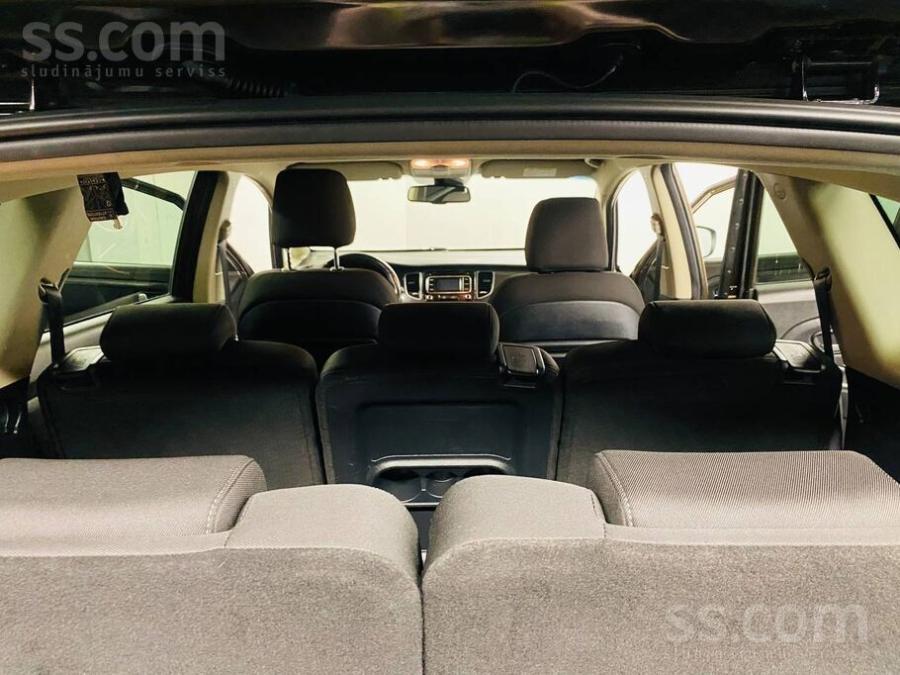Kia Carens 2018 Rīga, ar dzinēja tilpumu 1.70 L un nobraukumu 120 tūkst. km par 10900 €, foto 6 vietnē AUTOMOTO.COM.LV