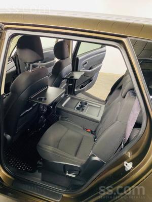 Kia Carens 2018 Rīga, ar dzinēja tilpumu 1.70 L un nobraukumu 120 tūkst. km par 10900 €, foto 13 vietnē AUTOMOTO.COM.LV