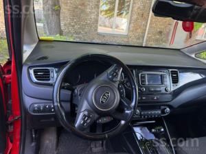 Sarkans Kia Carens 2013 Jelgava, ar dzinēja tilpumu 1.60 L un nobraukumu 233 tūkst. km par 5300 €, foto 7 vietnē AUTOMOTO.COM.LV