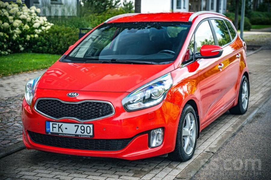 Sarkans Kia Carens 2014 Rīga, ar dzinēja tilpumu 1.70 L un nobraukumu 234 tūkst. km par 4990 €, foto 1 vietnē AUTOMOTO.COM.LV