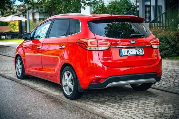 Sarkans Kia Carens 2014 Rīga, ar dzinēja tilpumu 1.70 L un nobraukumu 234 tūkst. km par 4990 €, foto 6 vietnē AUTOMOTO.COM.LV