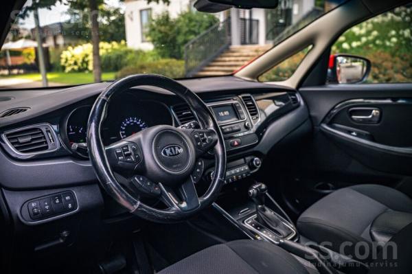 Sarkans Kia Carens 2014 Rīga, ar dzinēja tilpumu 1.70 L un nobraukumu 234 tūkst. km par 4990 €, foto 8 vietnē AUTOMOTO.COM.LV