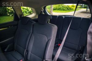 Sarkans Kia Carens 2014 Rīga, ar dzinēja tilpumu 1.70 L un nobraukumu 234 tūkst. km par 4990 €, foto 17 vietnē AUTOMOTO.COM.LV