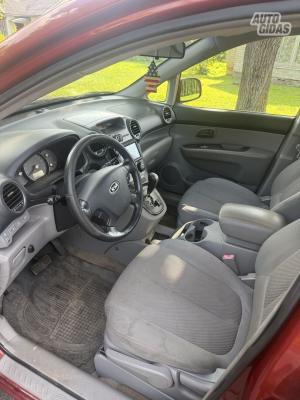 Kia Carens 2006 in Ukmerge, with an engine capacity of 2.00 L and mileage of 320 thousand km for 1100 €, photo 6 on AUTOMOTO.COM.LV