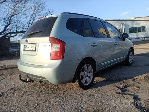 Kia Carens 2007 Tukums, ar dzinēja tilpumu 2.00 L un nobraukumu 275 tūkst. km par 1240 €, foto 2 vietnē AUTOMOTO.COM.LV
