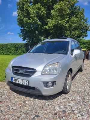 Kia Carens 2007 in Gargzdai, with an engine capacity of 2.00 L and mileage of 269 thousand km for 1150 €, photo 3 on AUTOMOTO.COM.LV