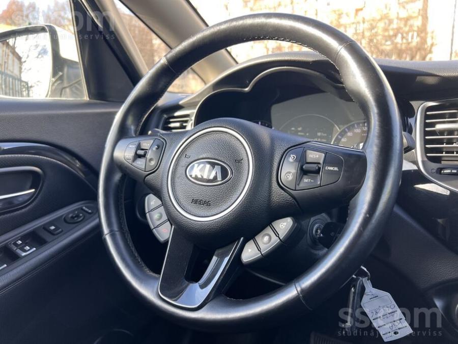 Balts Kia Carens 2014 Rīga, ar dzinēja tilpumu 1.70 L un nobraukumu 159 tūkst. km par 9950 €, foto 18 vietnē AUTOMOTO.COM.LV