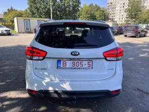 Balts Kia Carens 2014 Rīga, ar dzinēja tilpumu 1.70 L un nobraukumu 159 tūkst. km par 10550 €, foto 38 vietnē AUTOMOTO.COM.LV
