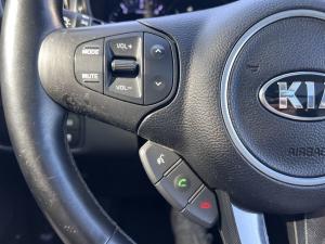 Balts Kia Carens 2014 Rīga, ar dzinēja tilpumu 1.70 L un nobraukumu 159 tūkst. km par 10550 €, foto 42 vietnē AUTOMOTO.COM.LV