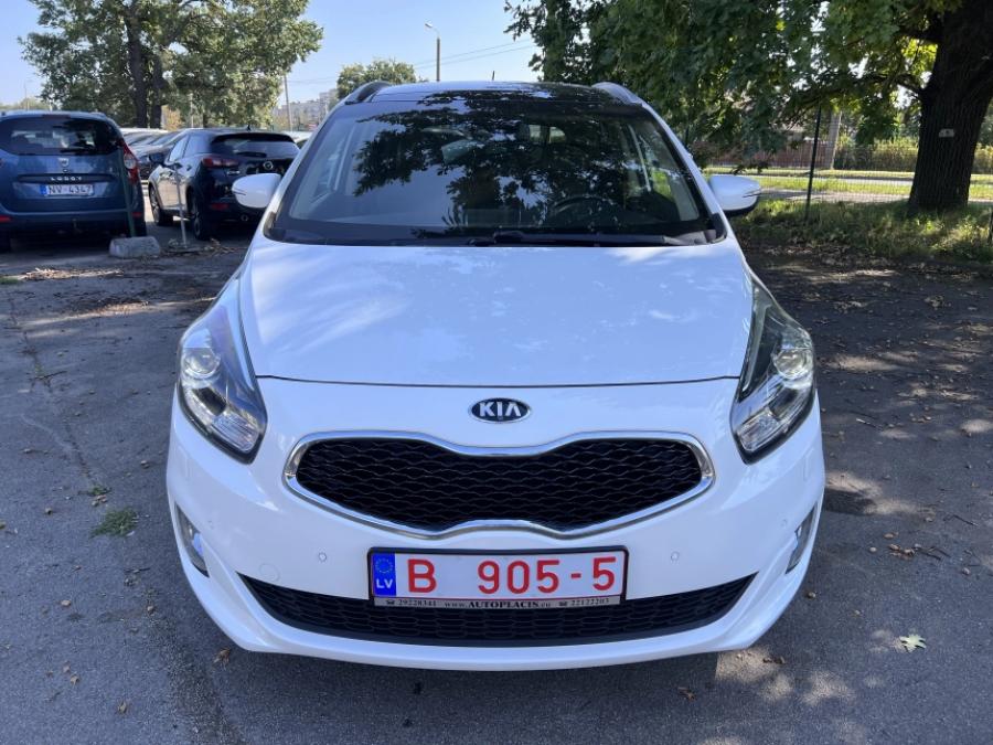 Balts Kia Carens 2014 Rīga, ar dzinēja tilpumu 1.70 L un nobraukumu 159 tūkst. km par 10550 €, foto 74 vietnē AUTOMOTO.COM.LV