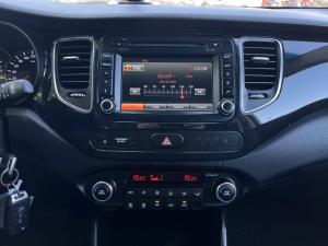 Balts Kia Carens 2014 Rīga, ar dzinēja tilpumu 1.70 L un nobraukumu 159 tūkst. km par 10550 €, foto 18 vietnē AUTOMOTO.COM.LV