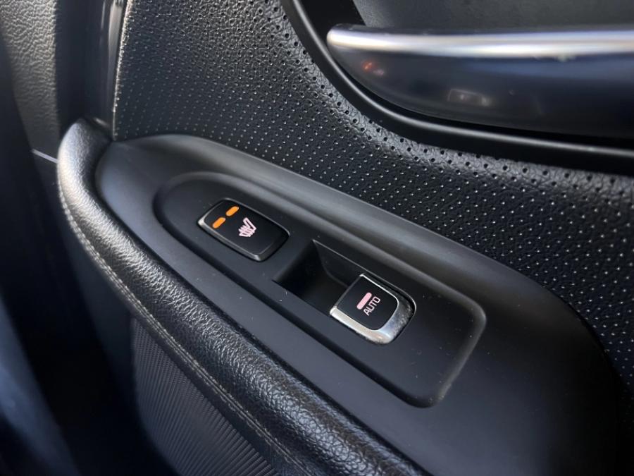 Balts Kia Carens 2014 Rīga, ar dzinēja tilpumu 1.70 L un nobraukumu 159 tūkst. km par 10550 €, foto 19 vietnē AUTOMOTO.COM.LV