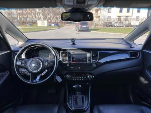 Balts Kia Carens 2014 Rīga, ar dzinēja tilpumu 1.70 L un nobraukumu 159 tūkst. km par 10550 €, foto 21 vietnē AUTOMOTO.COM.LV