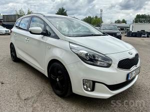 Balts Kia Carens 2015 Rīga, ar dzinēja tilpumu 1.70 L un nobraukumu 0 tūkst. km par 5990 €, foto 8 vietnē AUTOMOTO.COM.LV