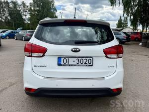 Balts Kia Carens 2015 Rīga, ar dzinēja tilpumu 1.70 L un nobraukumu 0 tūkst. km par 5990 €, foto 11 vietnē AUTOMOTO.COM.LV