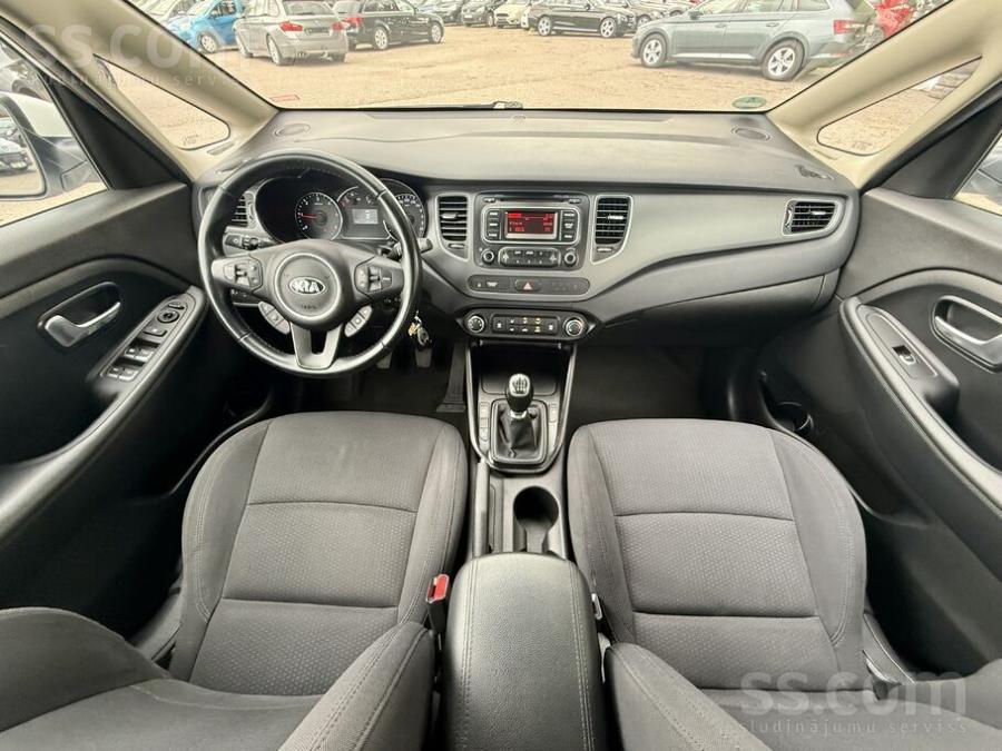 Balts Kia Carens 2015 Rīga, ar dzinēja tilpumu 1.70 L un nobraukumu 0 tūkst. km par 5990 €, foto 12 vietnē AUTOMOTO.COM.LV