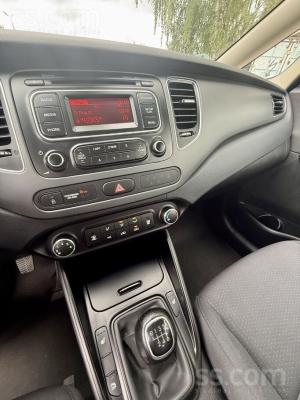 Balts Kia Carens 2015 Rīga, ar dzinēja tilpumu 1.70 L un nobraukumu 0 tūkst. km par 5990 €, foto 18 vietnē AUTOMOTO.COM.LV