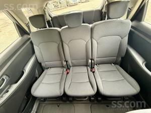Balts Kia Carens 2015 Rīga, ar dzinēja tilpumu 1.70 L un nobraukumu 0 tūkst. km par 5990 €, foto 25 vietnē AUTOMOTO.COM.LV