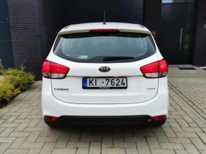 Balts Kia Carens 2015 Rīga, ar dzinēja tilpumu 1.70 L un nobraukumu 134 tūkst. km par 8500 €, foto 9 vietnē AUTOMOTO.COM.LV
