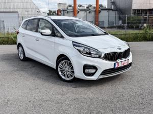 Белый Киа Каренс 2017 в Рига, объемом двигателя 1.60 л и пробегом 168 тыс. км за 7300 €, фото  на AUTOMOTO.COM.LV