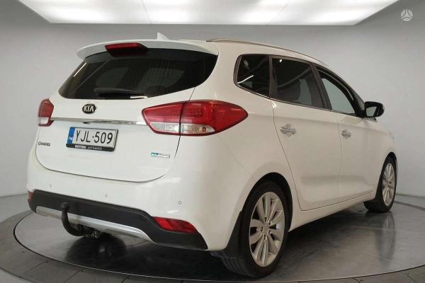 Balts Kia Carens 2017 Viļņa, ar dzinēja tilpumu 1.69 L un nobraukumu 225 tūkst. km par 3000 €, foto 3 vietnē AUTOMOTO.COM.LV