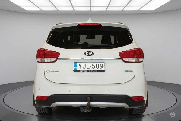Balts Kia Carens 2017 Viļņa, ar dzinēja tilpumu 1.69 L un nobraukumu 225 tūkst. km par 3000 €, foto 4 vietnē AUTOMOTO.COM.LV
