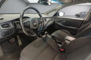 Balts Kia Carens 2017 Viļņa, ar dzinēja tilpumu 1.69 L un nobraukumu 225 tūkst. km par 3000 €, foto 9 vietnē AUTOMOTO.COM.LV