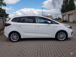 Balts Kia Carens 2018 Šauļi, ar dzinēja tilpumu 1.69 L un nobraukumu 246 tūkst. km par 5700 €, foto 6 vietnē AUTOMOTO.COM.LV