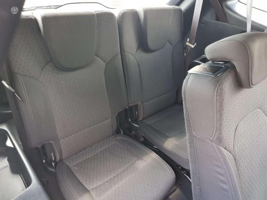 Balts Kia Carens 2018 Šauļi, ar dzinēja tilpumu 1.69 L un nobraukumu 246 tūkst. km par 5700 €, foto 13 vietnē AUTOMOTO.COM.LV