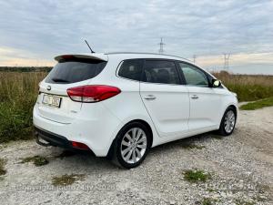 Balts Kia Carens 2013 Tallina, ar dzinēja tilpumu 1.70 L un nobraukumu 292 tūkst. km par 7654 €, foto 4 vietnē AUTOMOTO.COM.LV