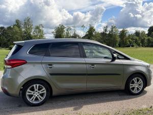 Dzeltens Kia Carens 2013 Kauņa, ar dzinēja tilpumu 1.69 L un nobraukumu 190 tūkst. km par 5550 €, foto 9 vietnē AUTOMOTO.COM.LV