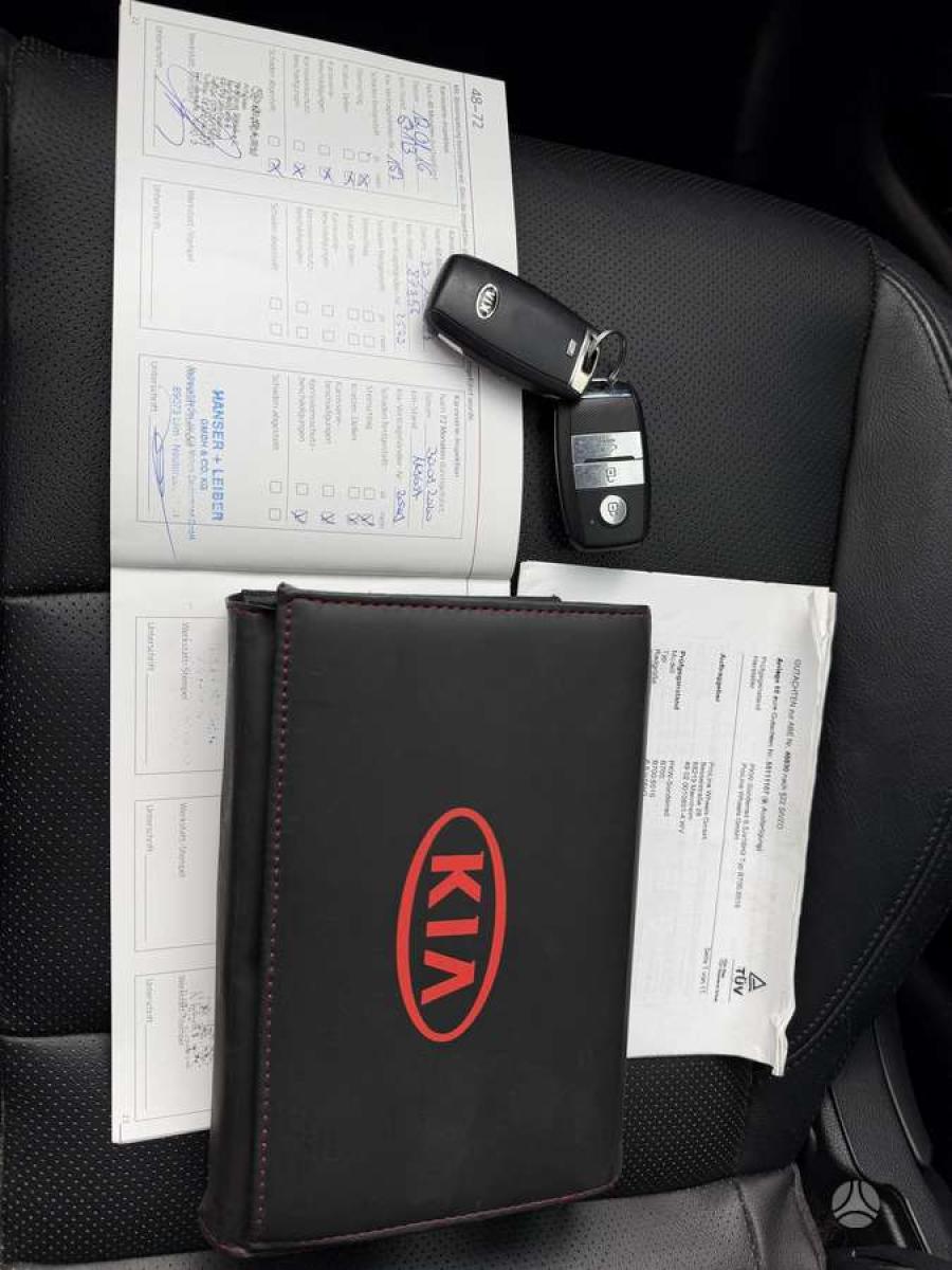 Dzeltens Kia Carens 2013 Kauņa, ar dzinēja tilpumu 1.69 L un nobraukumu 190 tūkst. km par 5550 €, foto 15 vietnē AUTOMOTO.COM.LV