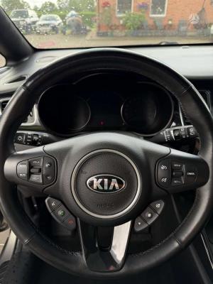 Dzeltens Kia Carens 2013 Kauņa, ar dzinēja tilpumu 1.69 L un nobraukumu 190 tūkst. km par 5550 €, foto 16 vietnē AUTOMOTO.COM.LV