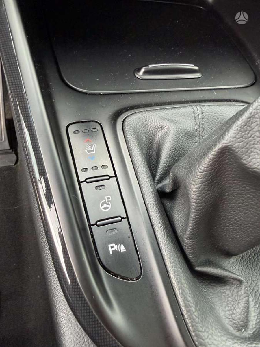 Dzeltens Kia Carens 2013 Kauņa, ar dzinēja tilpumu 1.69 L un nobraukumu 190 tūkst. km par 5550 €, foto 18 vietnē AUTOMOTO.COM.LV