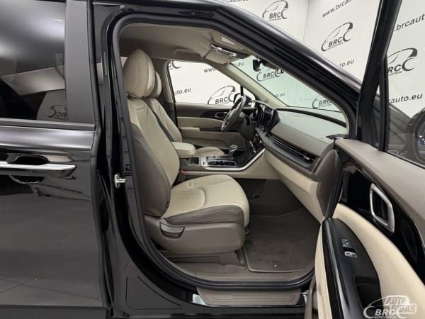 Melns Kia Carnival 2021 Avižieniai, ar dzinēja tilpumu 2.20 L un nobraukumu 140 tūkst. km par 27500 €, foto 4 vietnē AUTOMOTO.COM.LV